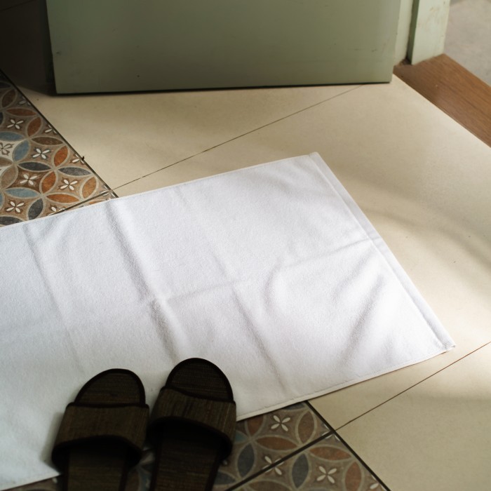 Jual Cuci Gudang Bath Mat Hotel / Keset Hotel (Full Egyptian Cotton ...