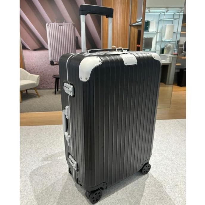 Jual RIMOWA Hybrid Cabin 34L - Koper Kabin -Matte Black | Shopee Indonesia
