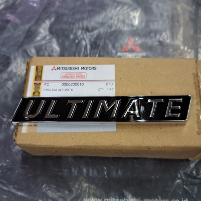 Jual Dijamin Ok3!!- emblem logo Ultimate New Pajero Sport 2022 Ori Asli ...