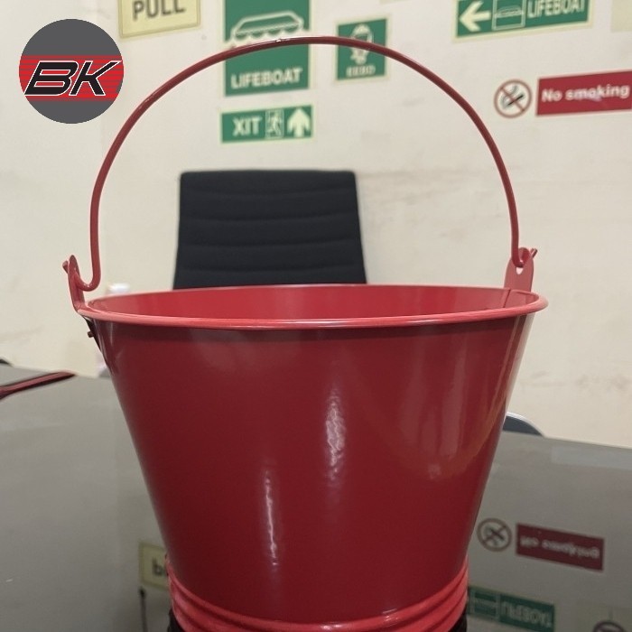 Jual Fire Bucket / Ember Pemadam | Shopee Indonesia