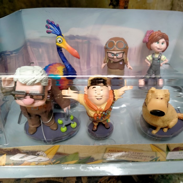 Jual Ready Disney Pixar Up Carl Fredricksen Russell Ellie Dug figure ...