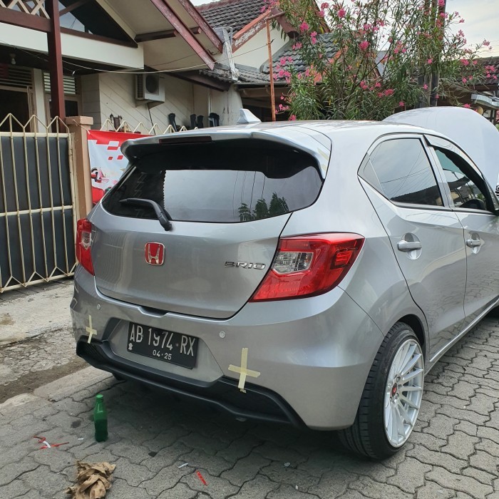 Jual PAKET SPOILER DIFFUSER ALL NEW BRIO MODEL RS FREE EMBLEM HONDA ...