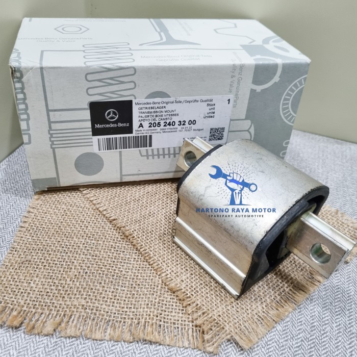 Jual Transmisi Mounting Mercedes Benz W205 C250 C200 C300 A2052403200 ...