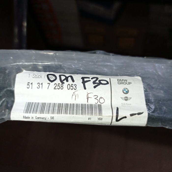 Jual List Kaca Depan Atas Bmw F30 Original | Shopee Indonesia