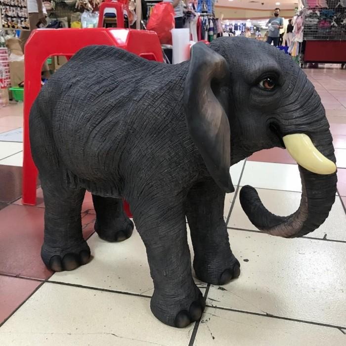 Jual Patung Pajangan Gajah Elephant Jumbo Dekorasi Interior Taman Kebun ...