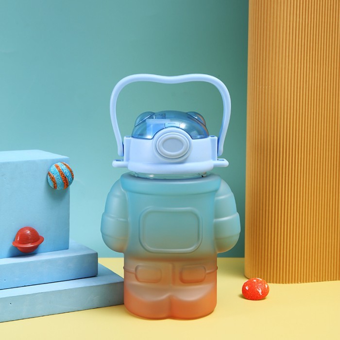 Jual Botol Minum Anak Portable Robot Warna Gradasi Lucu 1L/ Botol Air ...