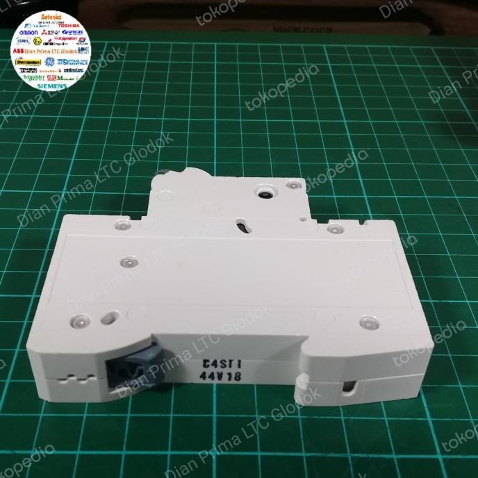 Jual Siemens MCB 230/400 V 6kA 1-pole C 4A 5SL6104-7 Sale Overstock ...
