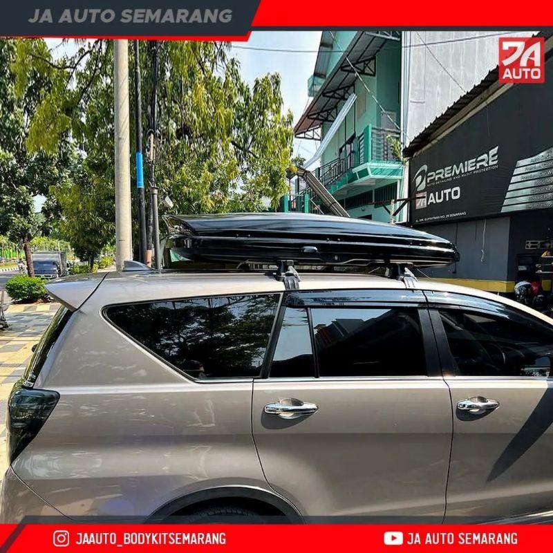 Jual Roof Box Box.Id Elite Universal Atap Mobil 550 Liter Warna Hitam ...
