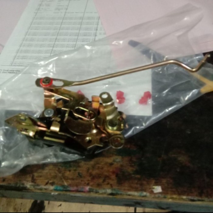 Jual Key Door Lock Mekanis Kunci Pintu Depan Kanan / Kiri Toyota ...