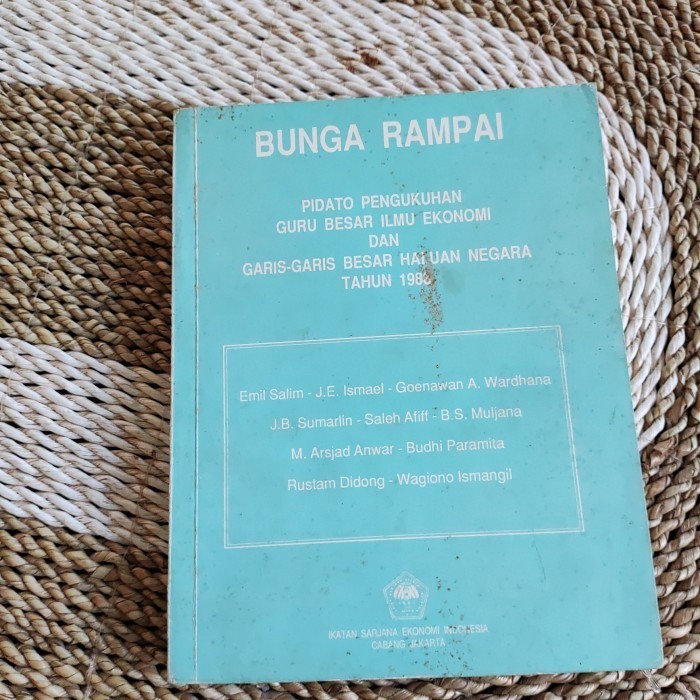 Jual Buku BUNGA RAMPAI Pidato Pengukuhan Guru Besar Ilmu Ekonomi dan ...