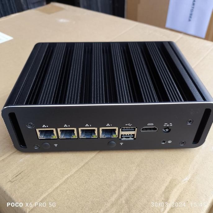 Jual Industrial Mini PC Router x86 Intel N100 4Port LAN 2.5G | Shopee ...
