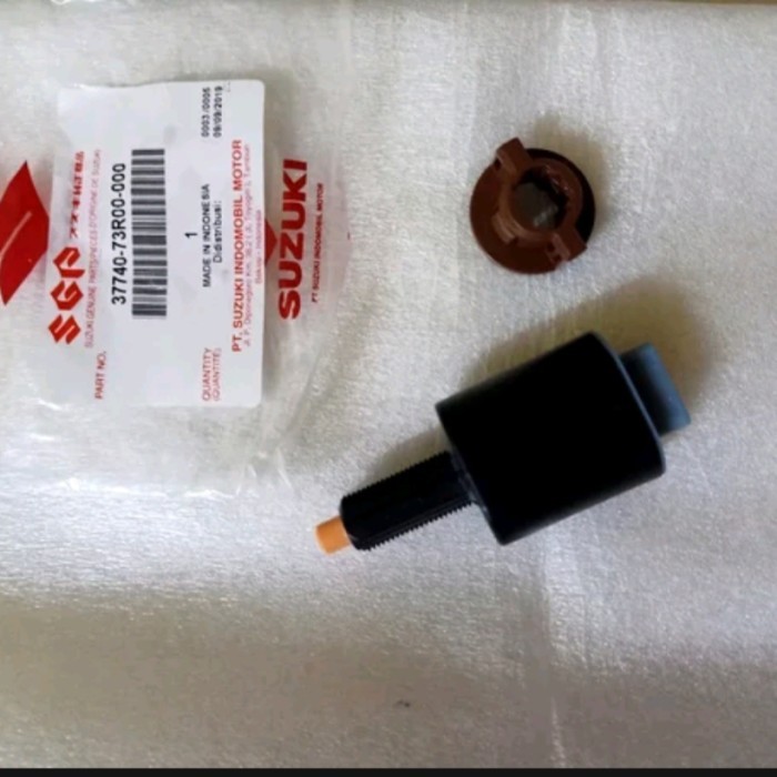 Jual New Switch Rem / Switch Stop All New Ertiga Original Kode Az26 ...