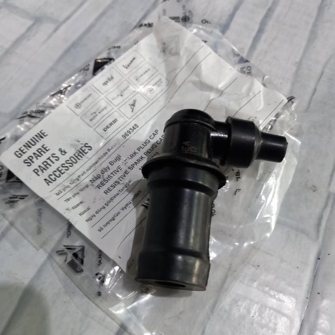 Jual Terbaru Cangklong Busi Tutup Busi Vespa Lx 2v S 2v Piaggio partB ...