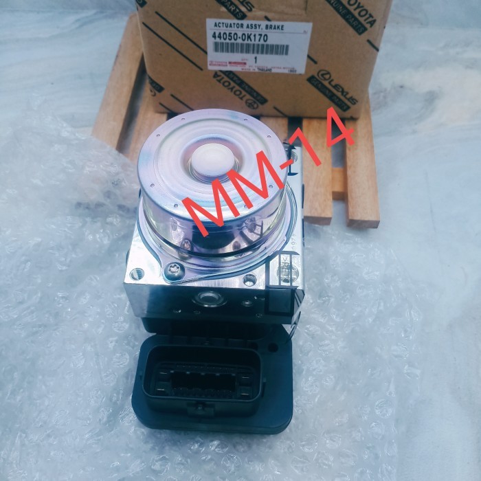 Jual Banyak Dicari Actuator Assy Modul Abs Toyota Innova Reborn 44050 ...