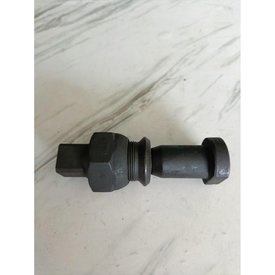 Jual Baut Roda Hub Bolt Truk Hino Lohan Jumbo Belakang Kanan Mitsuda ...