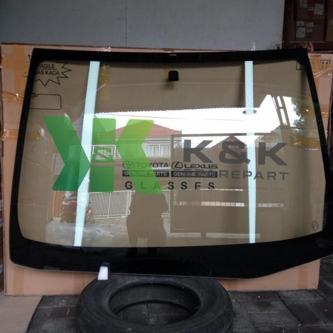 Jual Kaca Depan Innova Reborn 56101-0K250 (100% Original Astra Toyota ...