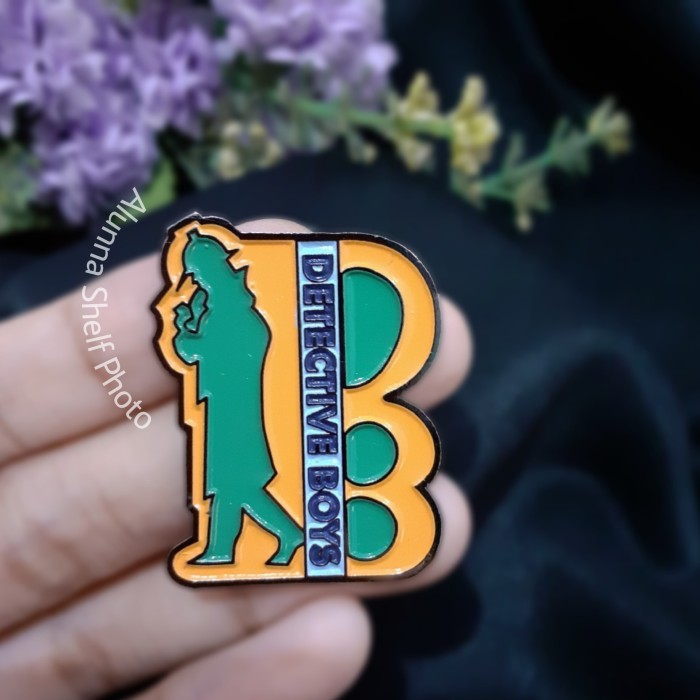 Jual Pin Enamel Detective Boys Conan Bros Aksess | Shopee Indonesia