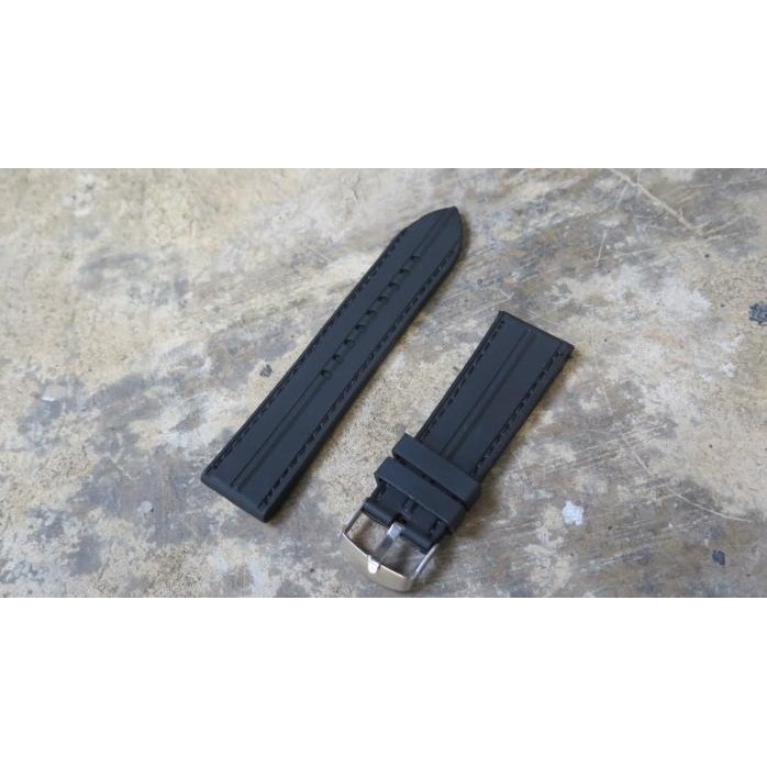 Jual 24MM RUBBER BLACK STRAP TALI JAM KARET MODEL GARIS-GARIS | Shopee ...
