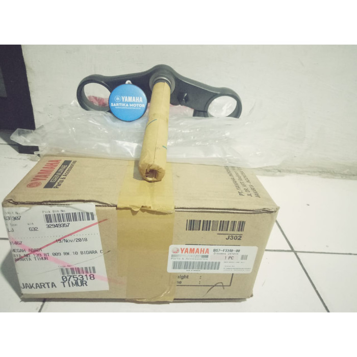 Jual Original Under Bracket Comp (Segitiga Bawah) Yamaha R25 V2 | Shopee Indonesia