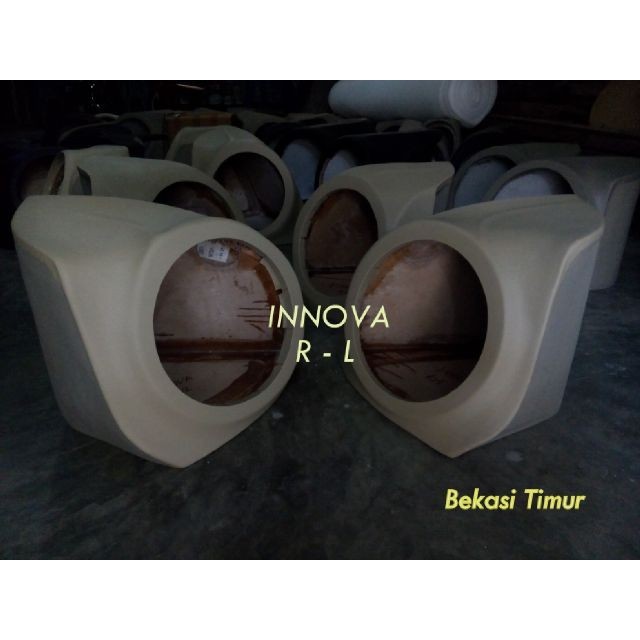 Jual Box audio custom sudut mobil INNOVA | Shopee Indonesia