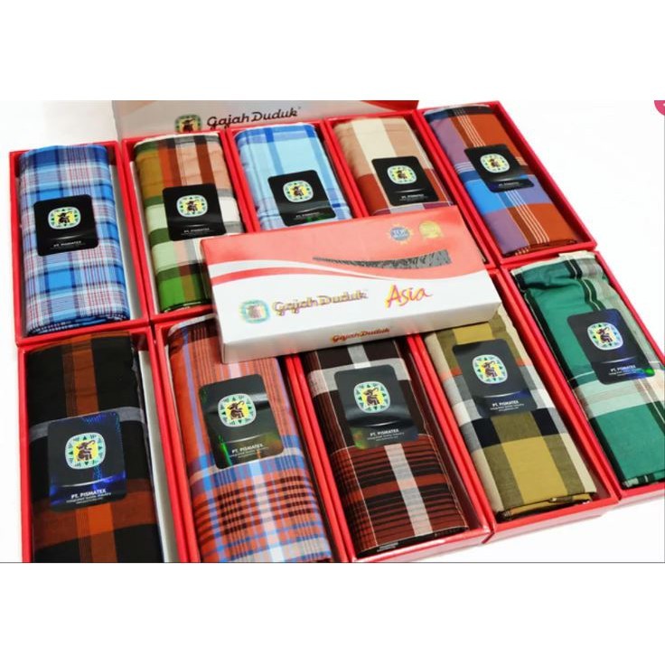 Jual Tahan Lama Sarung Gajah Duduk Asia Duplex Merah Putih Dus Kain ...