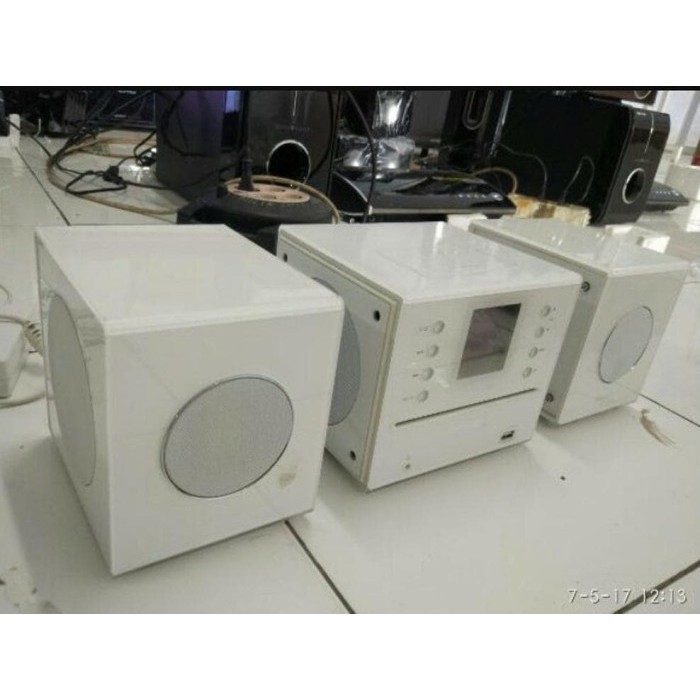 Jual Mini Compo Polytron Pnh2101 Cd Dvd Mp3 Mp4 Usb Garansi Resmi ...