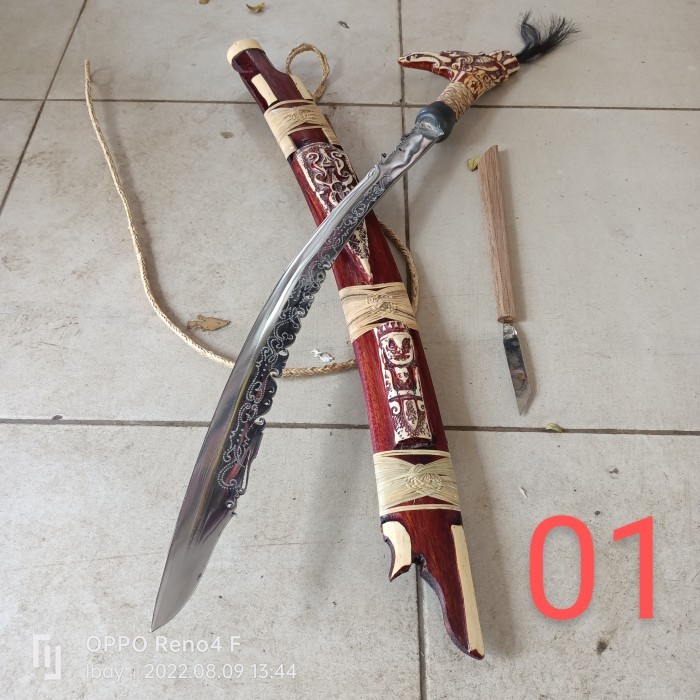 Jual MANDAU SENJATA DAYAK KALIMANTAN. BAHAN BAJA PUTIH | Shopee Indonesia