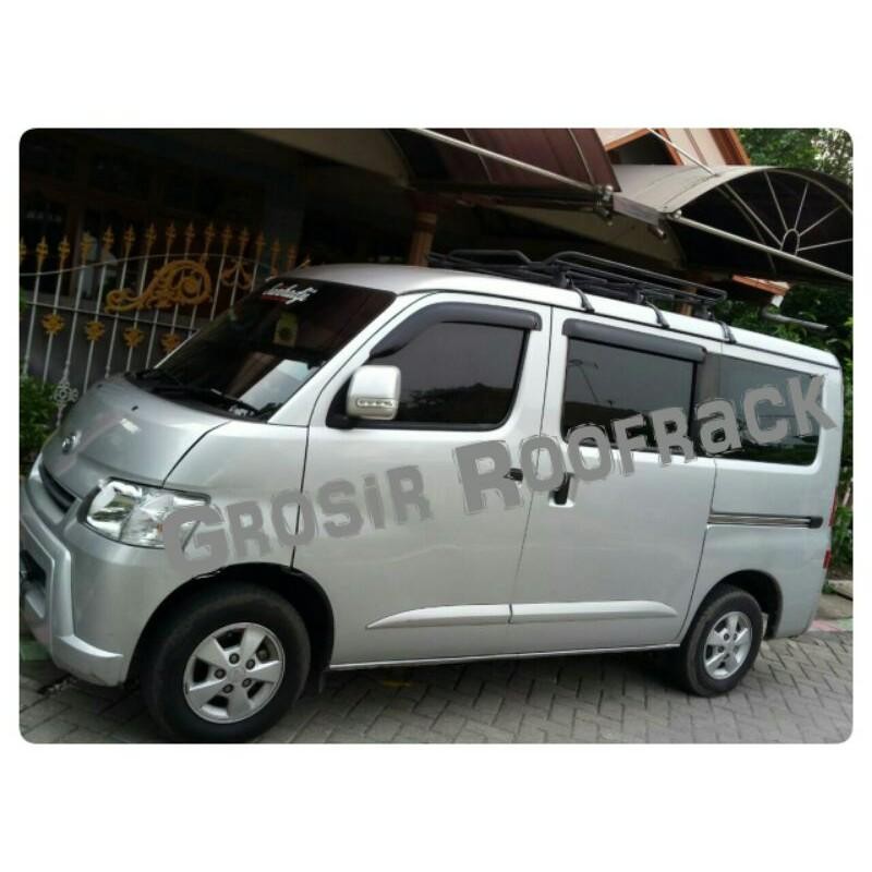 Jual Roofrack Large Crossbar Roof Rack Kaki 6 Pnp Mobil Suv Keluarga ...