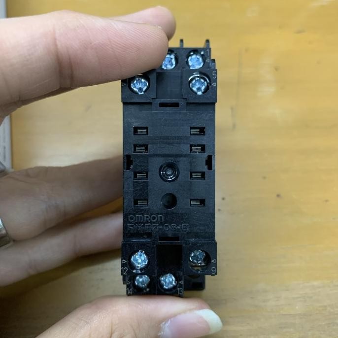 Jual Promo Relay Omron MY2N-GS 220/240vac 24vdc Socket MY2 PYFZ-08-E Asli COD | Shopee Indonesia