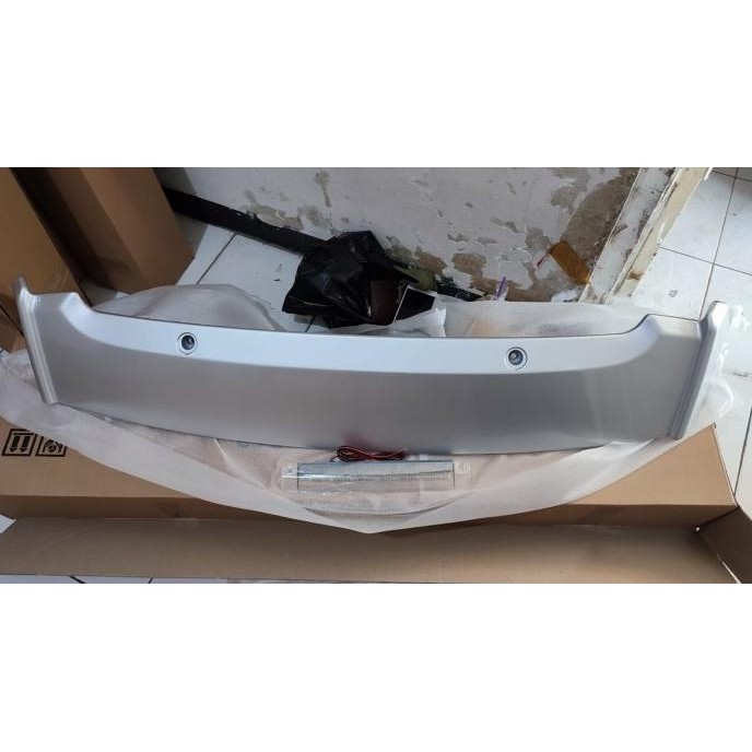 Jual Spoiler Calya With Lamp | Shopee Indonesia