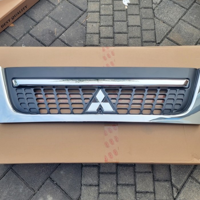 Jual 8738 Front Grill Grille Ram Rambang Depan Canter Colt Diesel Fe71 ...