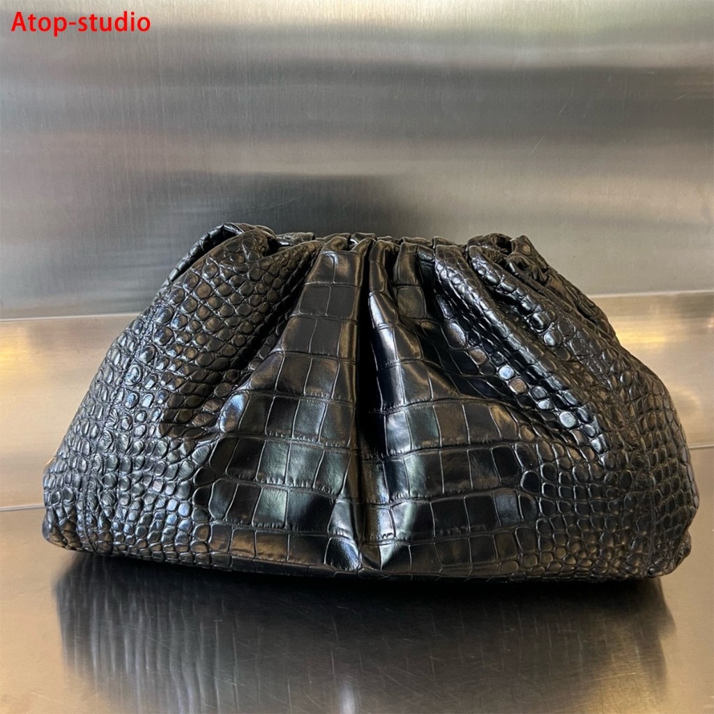 Jual Pre order Tas - 576227 Pouch ompet tangan Leather SZ40*18*18M ...