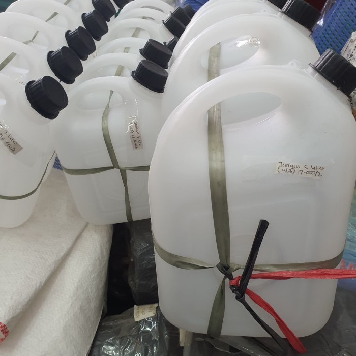 Jual @@@@] Jerigen 5L / JERIGEN 5 liter baru (GOJEK / GRAB BALI ...