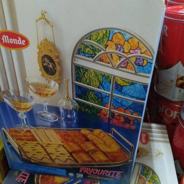 Jual Monde Favourite Assortment Cookies 575Gr L Biskuit Pie Kaleng ...