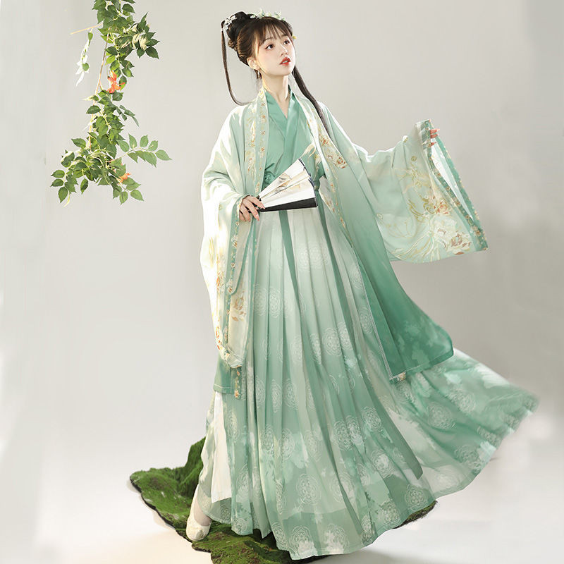 Jual Hanfu Set Lengkap untuk Wanita, Baju Berlubang-lubang Pinggang ...