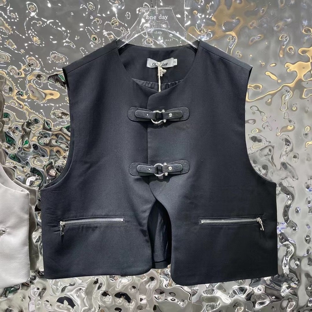 Jual Baju Besi Kuda Pria Seri Gelap Niche Kelas Tinggi Ruan Shuai Keren ...