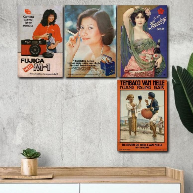 Jual poster aesthetic / wall collage poster iklan vintage jadul ...