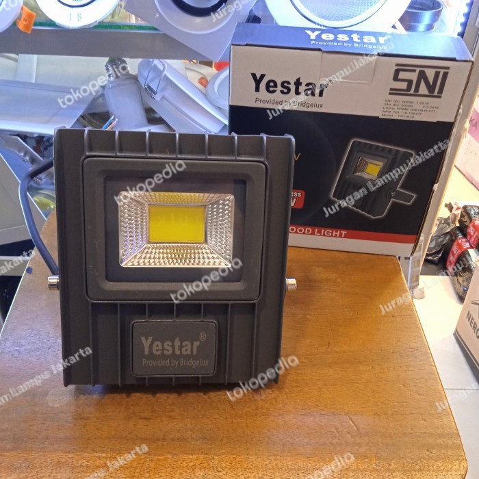 Jual LAMPU SOROT 30 WATT YESTAR OUTDOOR LAMPU TEMBAK 30W YESTAR | Shopee Indonesia