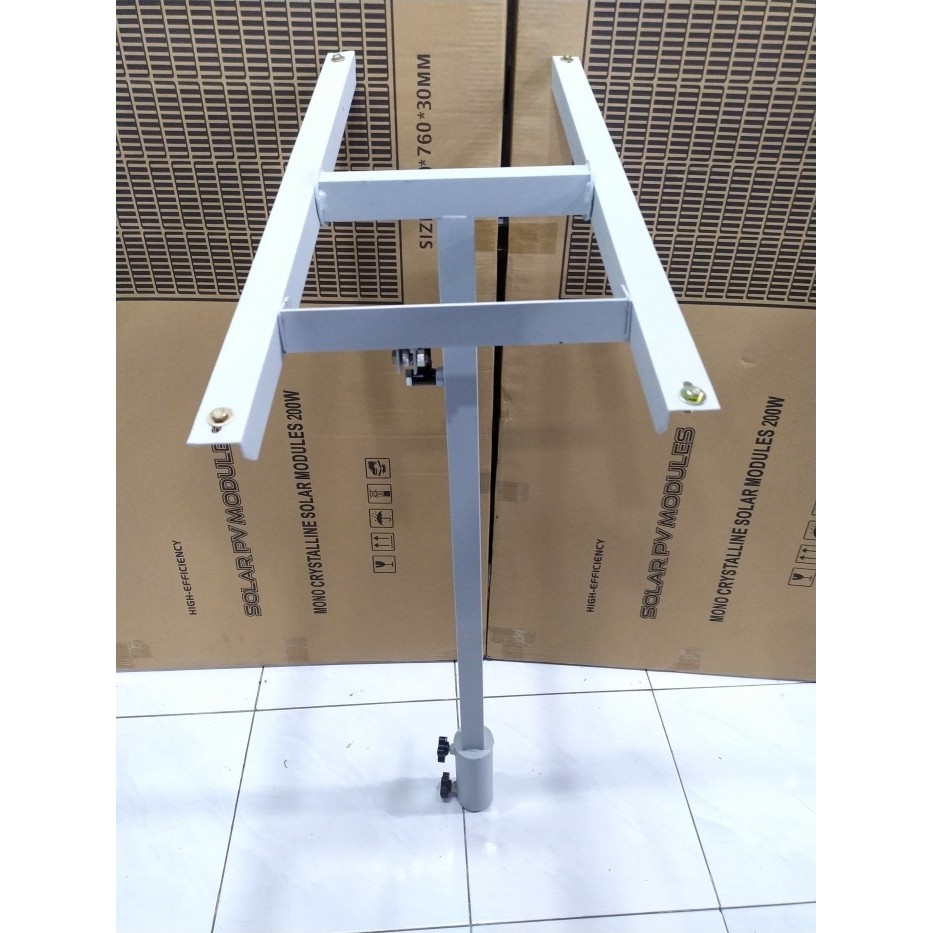 Jual Mounting Bracket Panel Surya / Solar Panel 50WP - 150WP Himawari ...