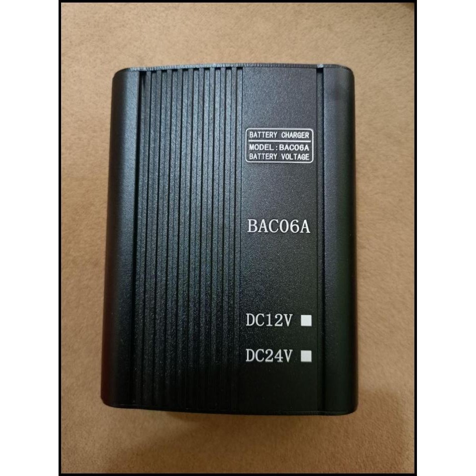 Jual HOT DEAL GENERATOR BATTERY CHARGER BAC06A 24V CHARGER AKI GENSET ...