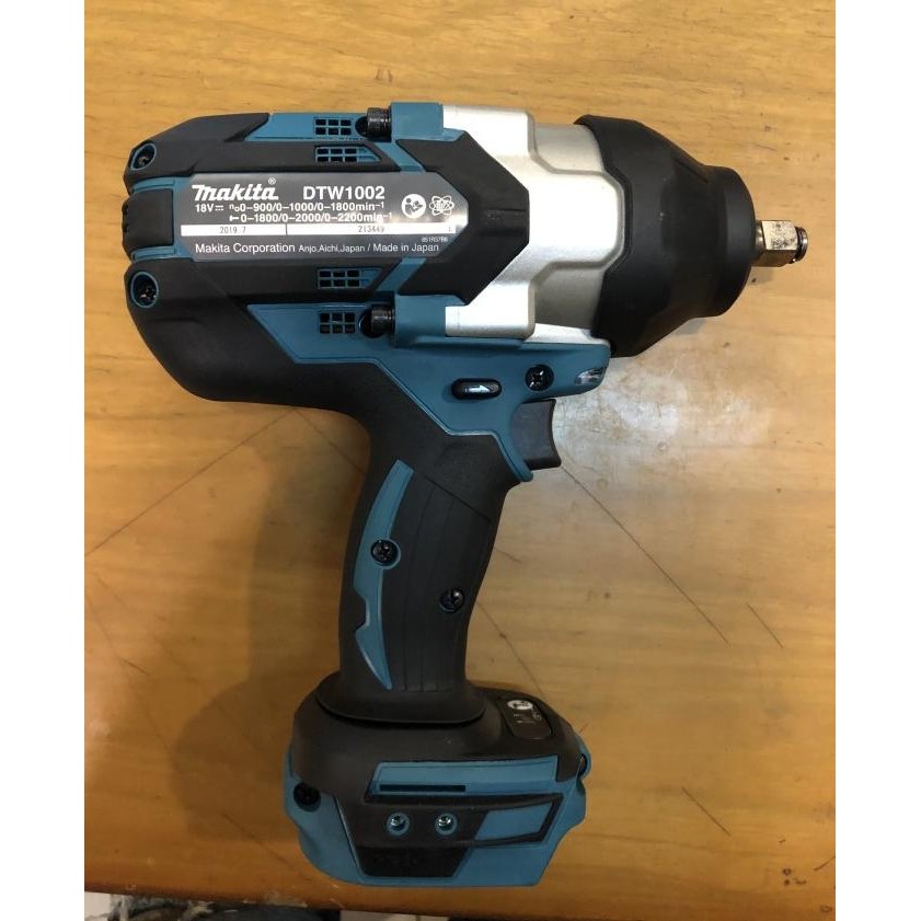 Jual Mesin impact wrench makita dtw1002z | Shopee Indonesia