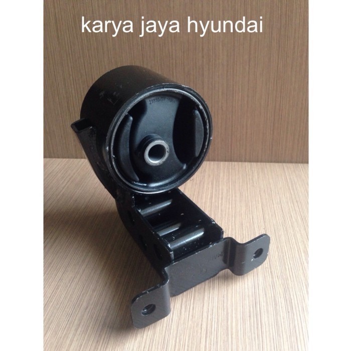 Jual TERBARU Gantungan mesin engine mounting kanan Timing belt Hyundai ...