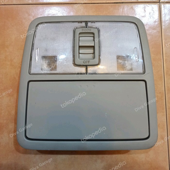Jual Lampu Plafon Baca Tempat Kacamata Rush Terios Original | Shopee ...