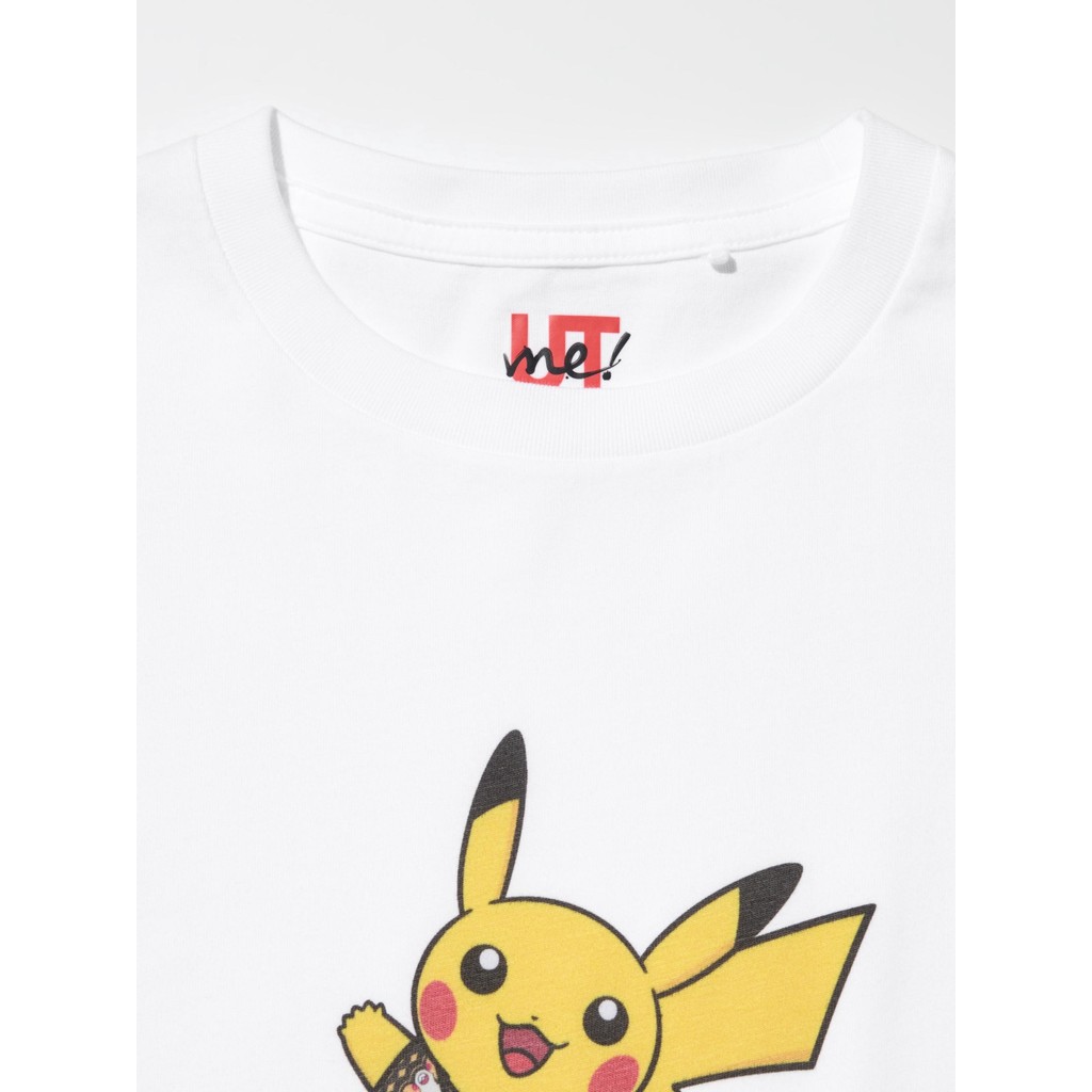 Jual Uniqlo KIDS UT (T-Shirt) UTme Lengan Pendek "Pikachu Berkemeja Batik" | Shopee Indonesia