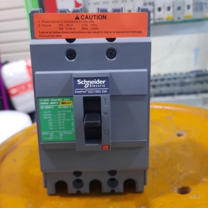 Jual Spesial Mccb 35A 3P Ezc100H 30Ka Ezc100H3035 Schneider | Shopee Indonesia