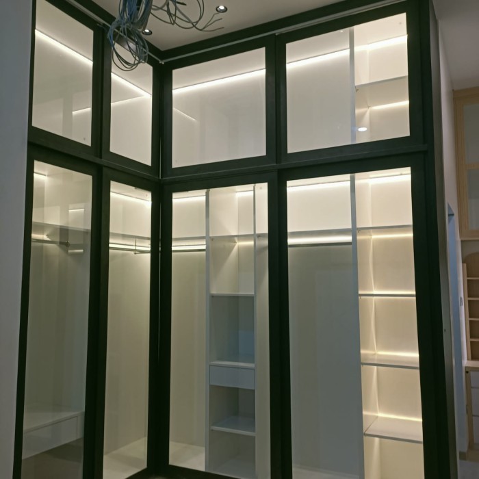 Jual Dp 2 Walkin Closet Wardrobe Lemari Meja Rias | Shopee Indonesia