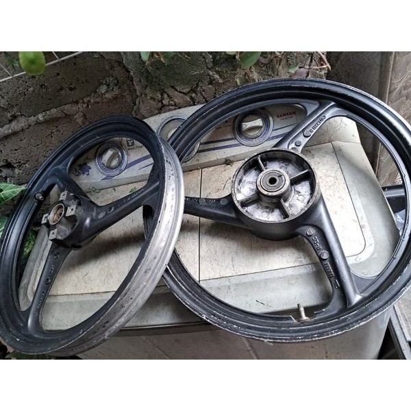 Jual Velg F1Zr Fizr Fiz R Jupiter Z Cw Castwheel Vega Crypton Pelek ...
