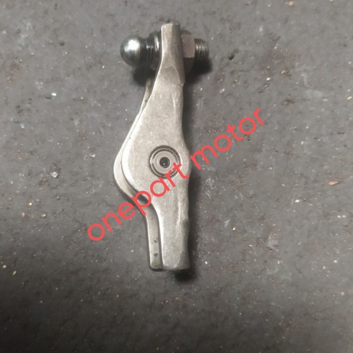 Jual Sperpart Pelatuk Klep Rocker Arm Pajero Sport Triton Original ...