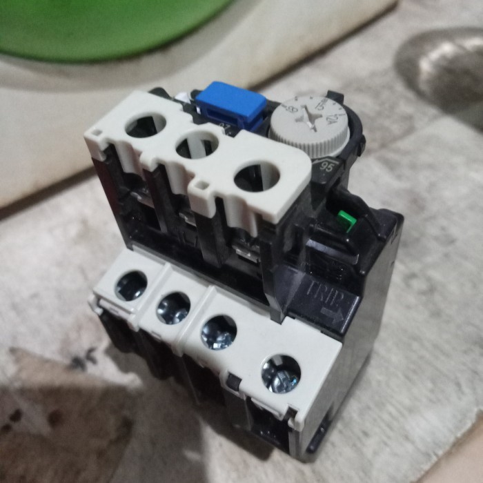 Jual Thermal Overload Relay Mitsubishi Th-T18 15A (12-18A) Made In ...