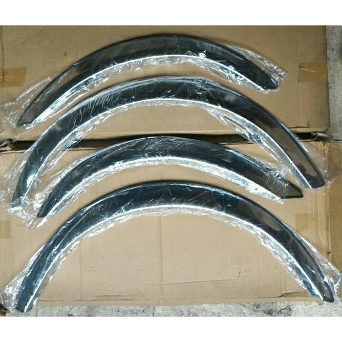 Jual List Atas Roda / Fender Trim / Fender Kijang Efi Kapsul 1997 ...